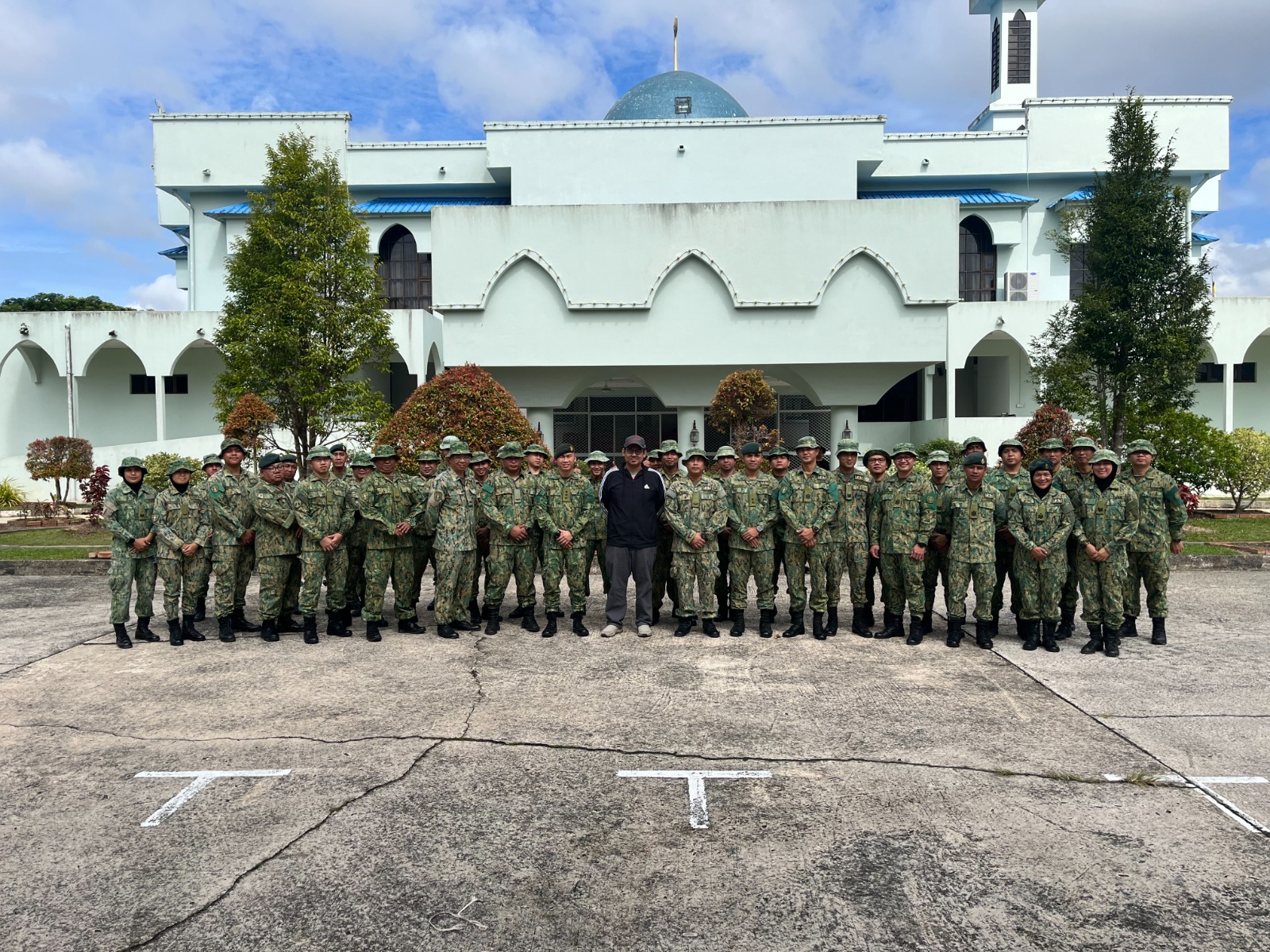 News Headlines - COMBAT SERVICE SUPPORT ROYAL BRUNEI LAND...